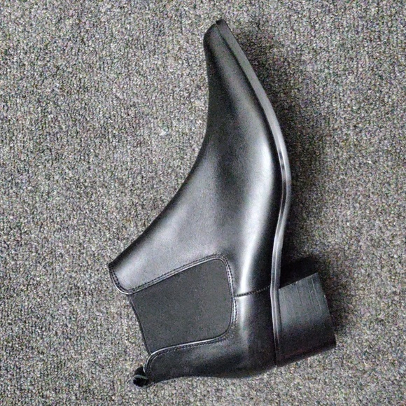 Blondo | Shoes | Blondo Emelia Waterproof Black Leather Pointed Toe ...